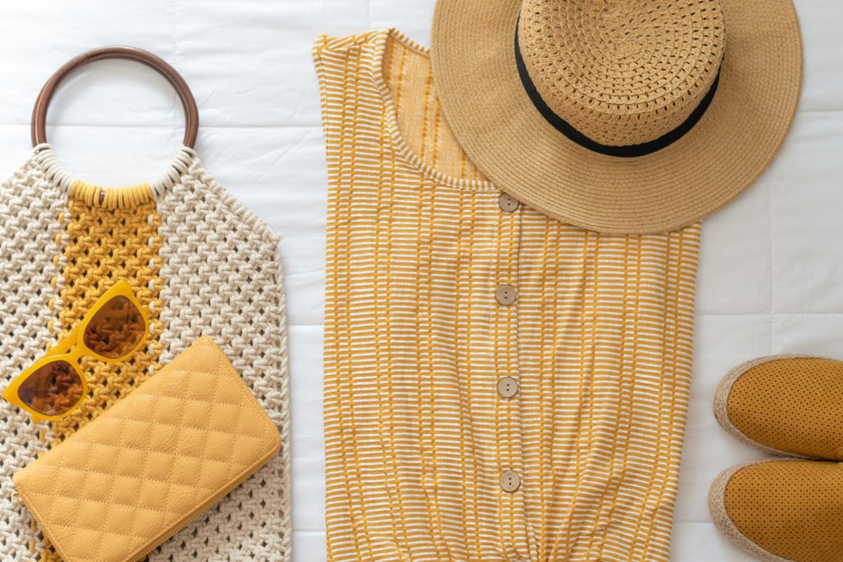 How to Store Your Summer Clothes - StorageMart Philippines